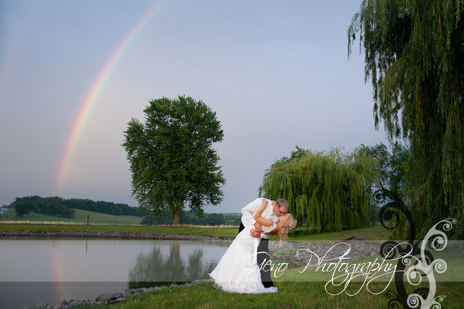 { Ask Cynthia }: Vendor Spotlight | Geno Photography