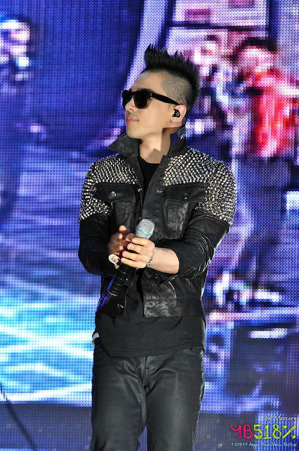 [PHOTOS] Taeyang @ Angel Price Music Festival (110417) 2 | BIG BANG IS VIP