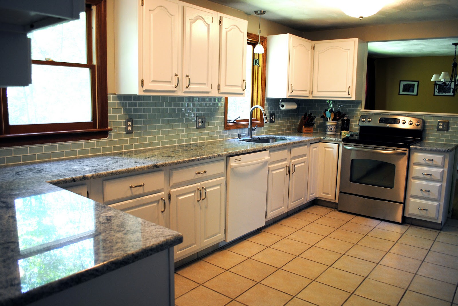 So Long, 1986 Kitchen