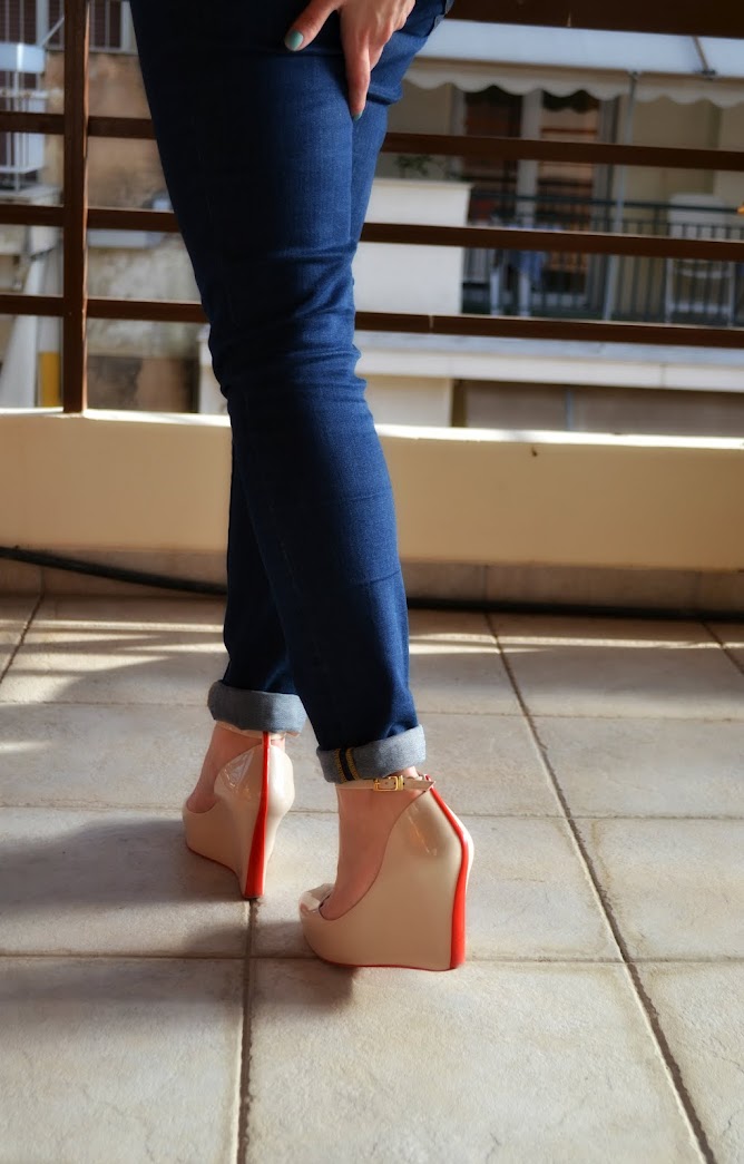 red rose cheeks: Celebrating 5 years of H&M Greece & Outfit.