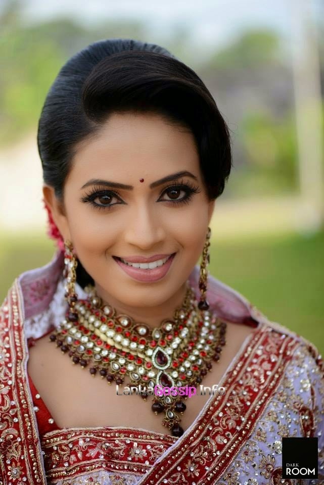 Gossip Lanka News | Hot Image: Peshala Manoj Wedding