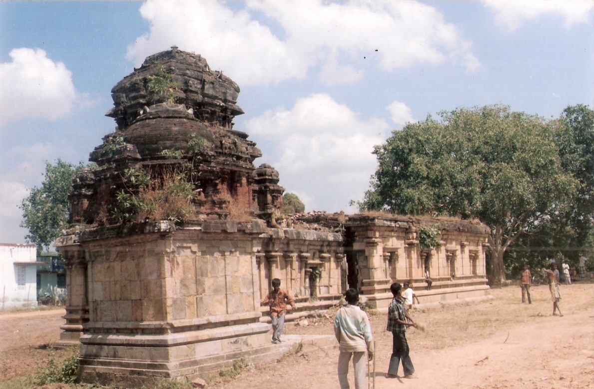 Tamilnadu Tourism: Sundareswarar Temple, Periya Kothur, Thiruvarur