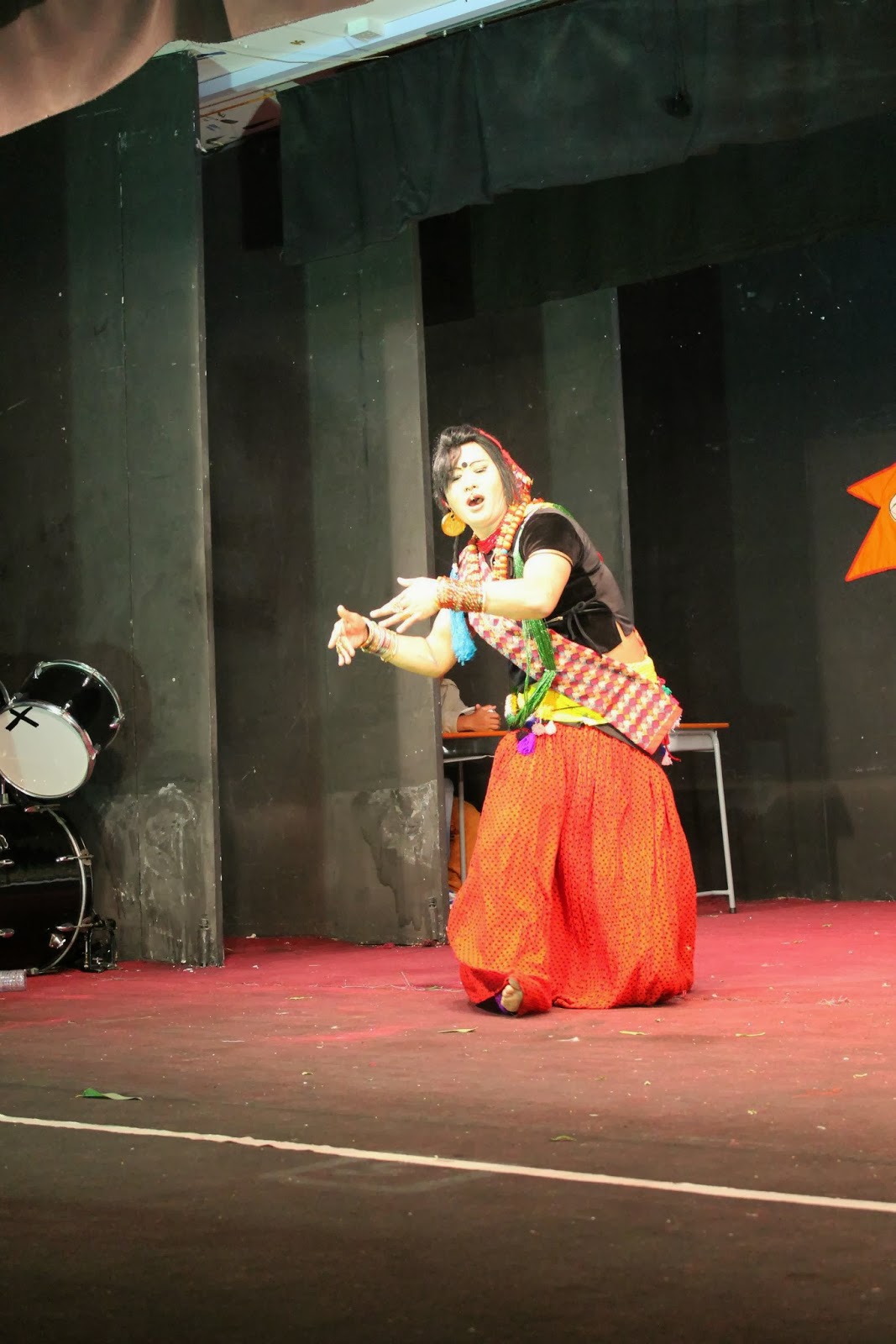 Sakela Udhauli 2013: Sakela Dance pictures second-Kirat Rai yayokkha uae