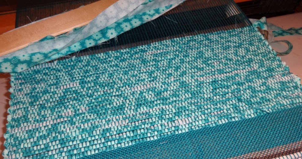 eweniquely ewe: Rag weaving