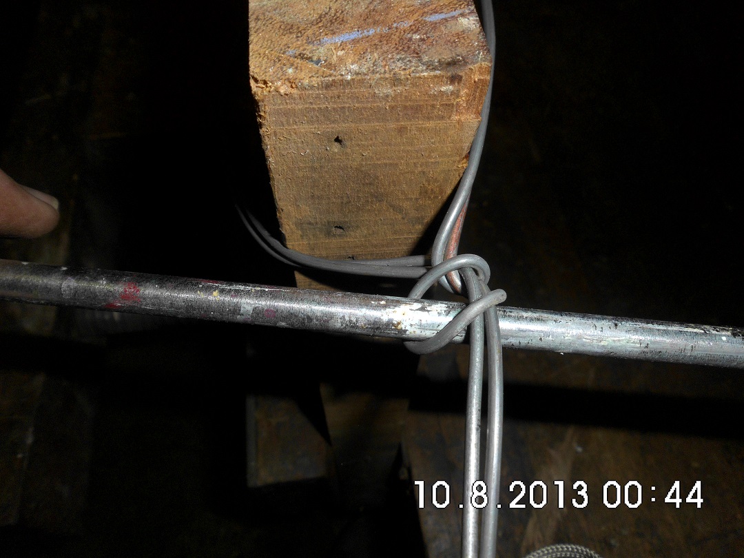 Adventures on Home Hill Farm: Wire Twitch Knot