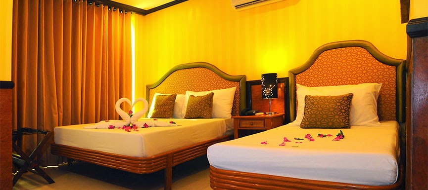 Tuggy's Travel: Red Coco Inn, Boracay