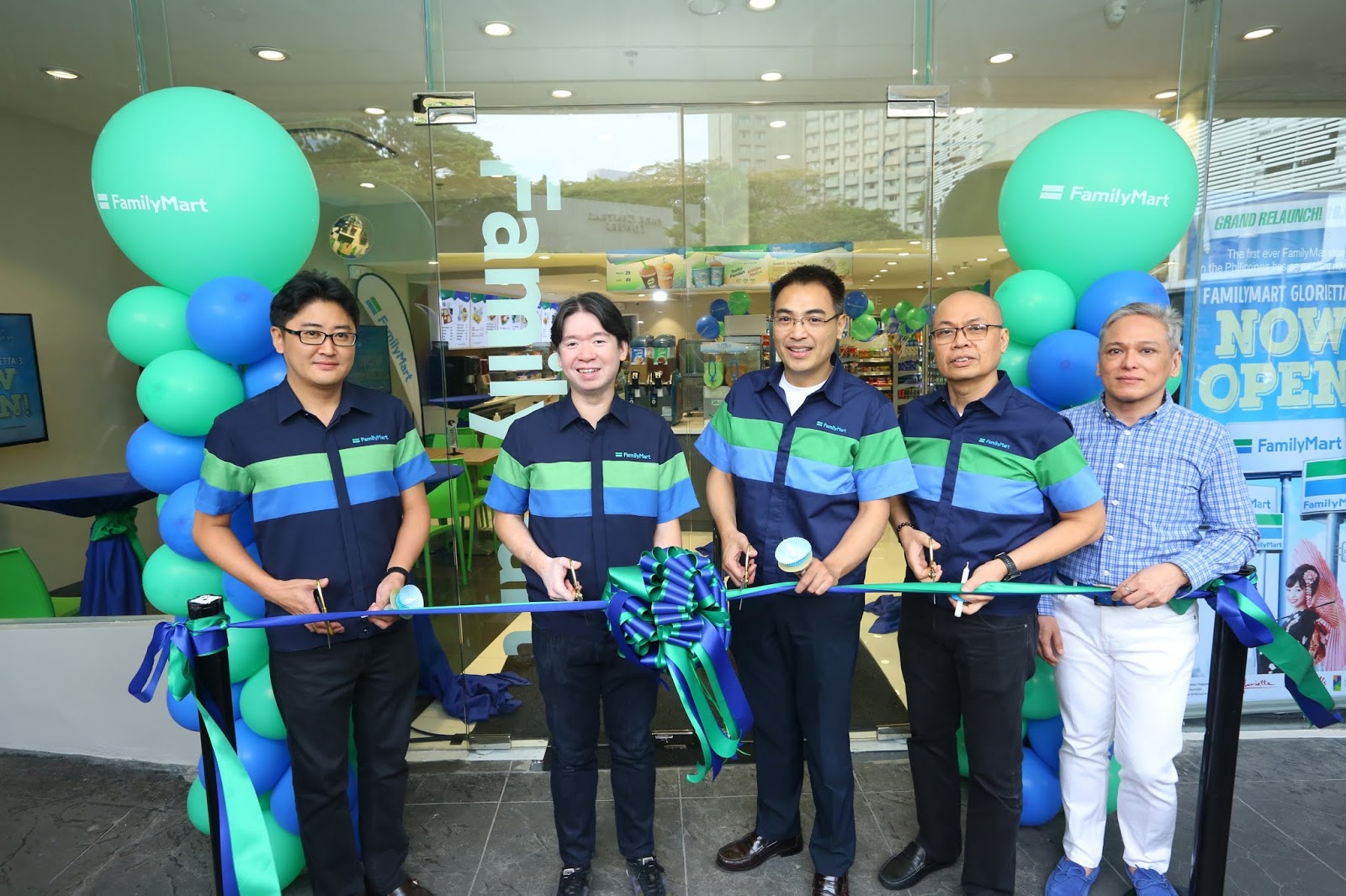 FamilyMart Glorietta 3 Reopens with a New and Upgraded Look