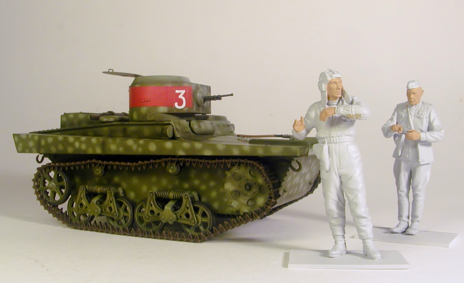 Scratchie's Models World: Soviet T-37A Light Tank - ready for weathering