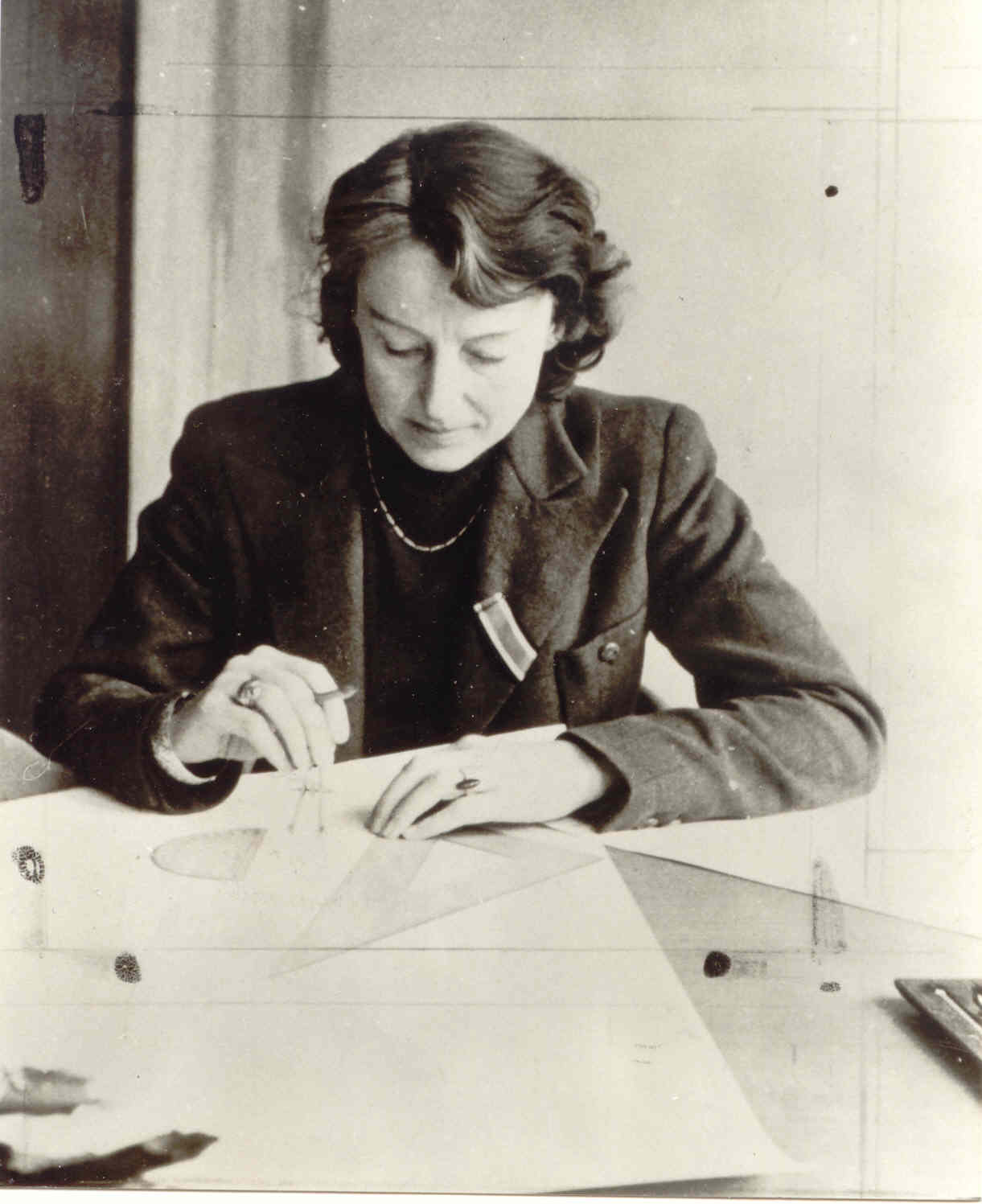 Le monde de Kitchi: Great Women # 33: Melitta Schenk Gräfin von ...