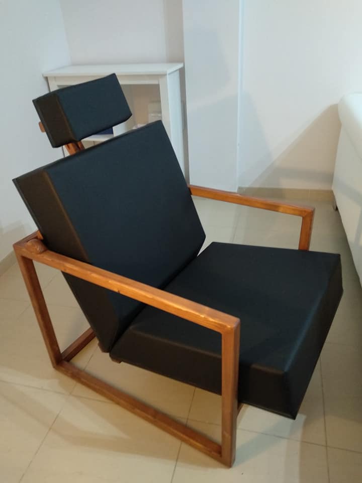 Sillón de madera regulable DIY