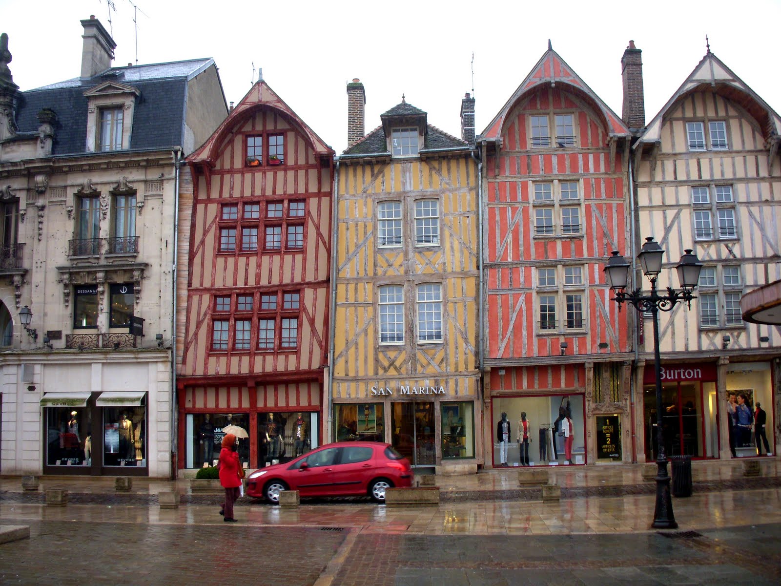 Living in Paris/France/Europe: Troyes