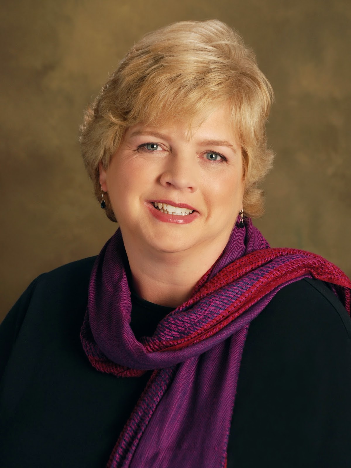 Shadows of the Past: Guest Promo (XVI)