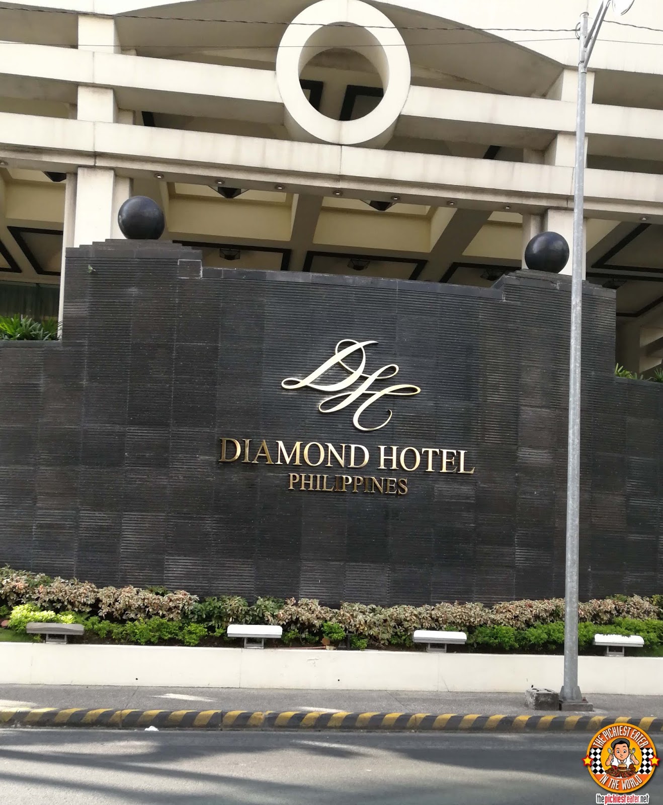 THE PICKIEST EATER IN THE WORLD: STAYCATION AT THE JEWEL BY THE BAY ...