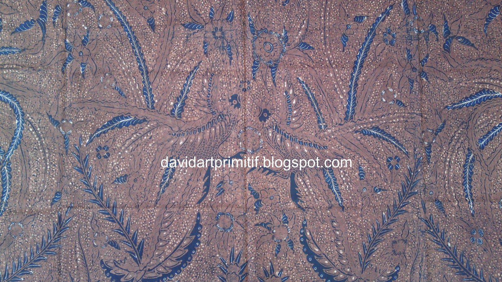 Art & Primitif: Batik Tulis "Ibu Puspaningrat" motif Ukel Lar Ageng Merak