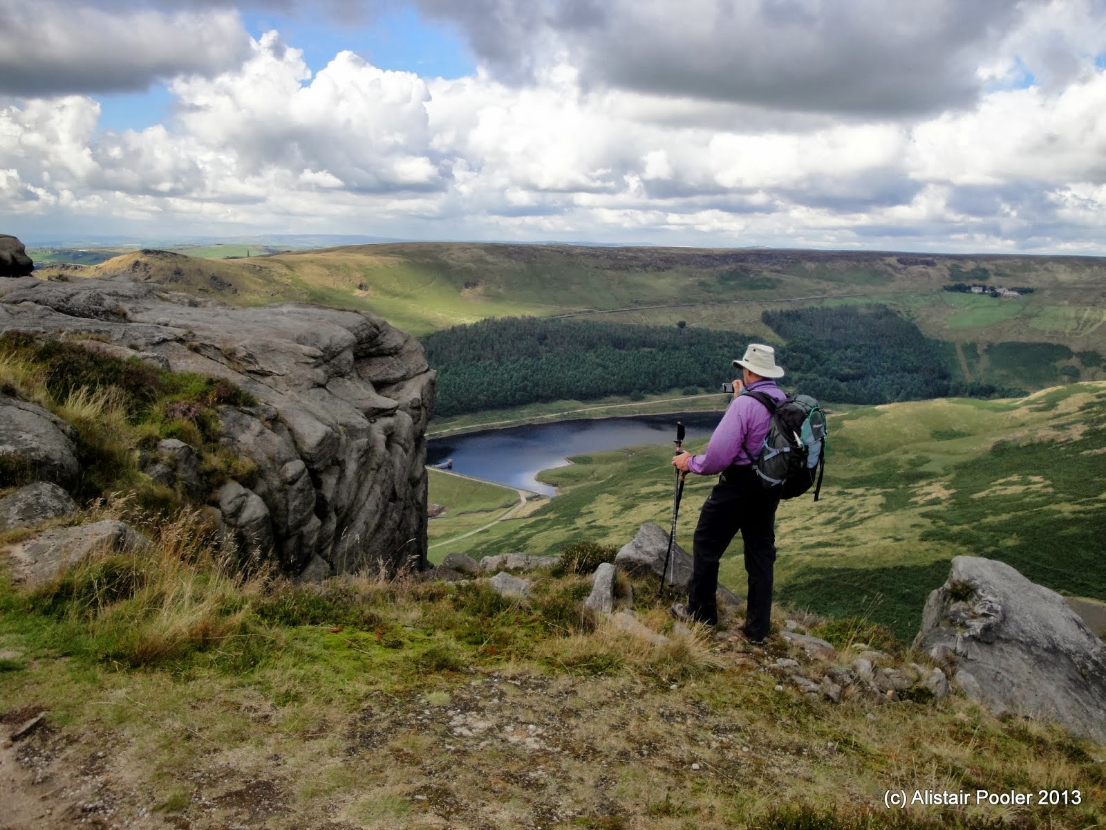 Alistair's Walks: The Edges Above Dovestone Reservoir