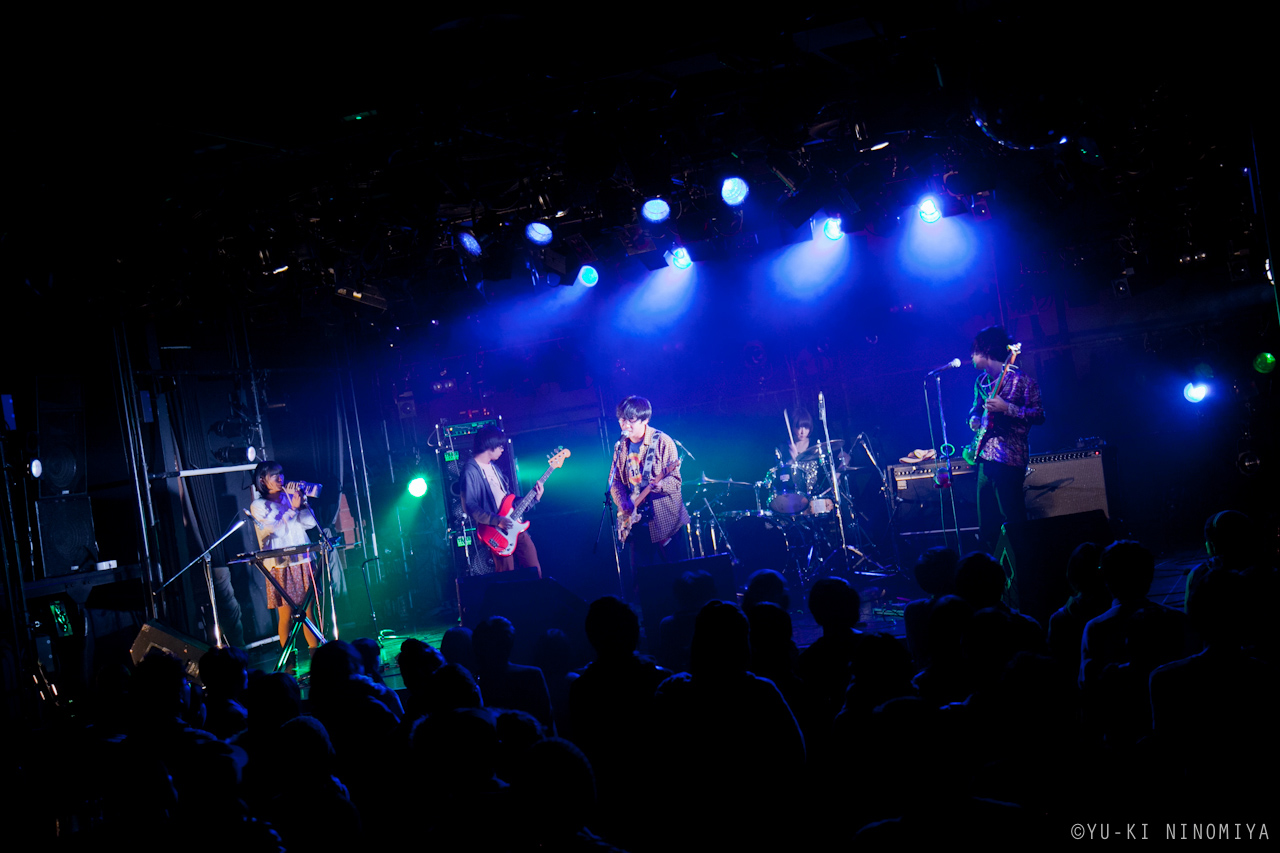 YUNINO PHOTO ALBUM: 2013年1月6日 うみのて ＠広島 CLUB QUATTRO