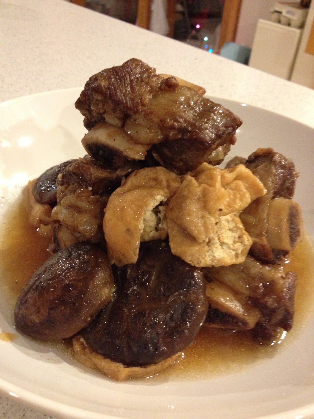 Insatiably Epicurious...: Chinese Braised Short Ribs