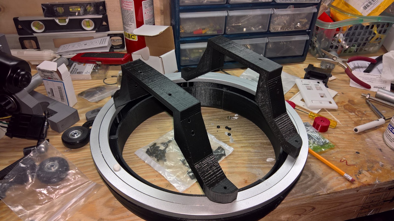 JimmyZ's BB8 Build Version 1: Drive System Part 5: The Trousers - Gyro ...