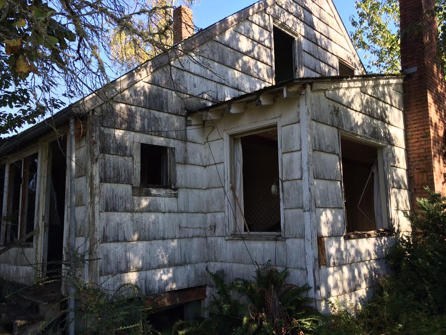 Salem Salvage- Current Projects: Old Farmhouse