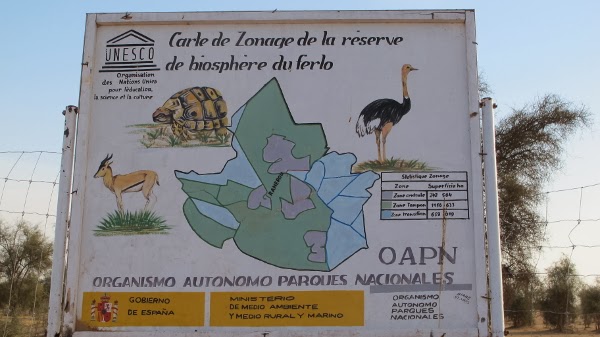 DES AFRIQUE...entre EAUX, AIRS et DESERTS: LE FERLO.