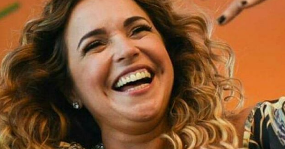ACONTECE: Daniela Mercury no palco do 'Só Toca Top'