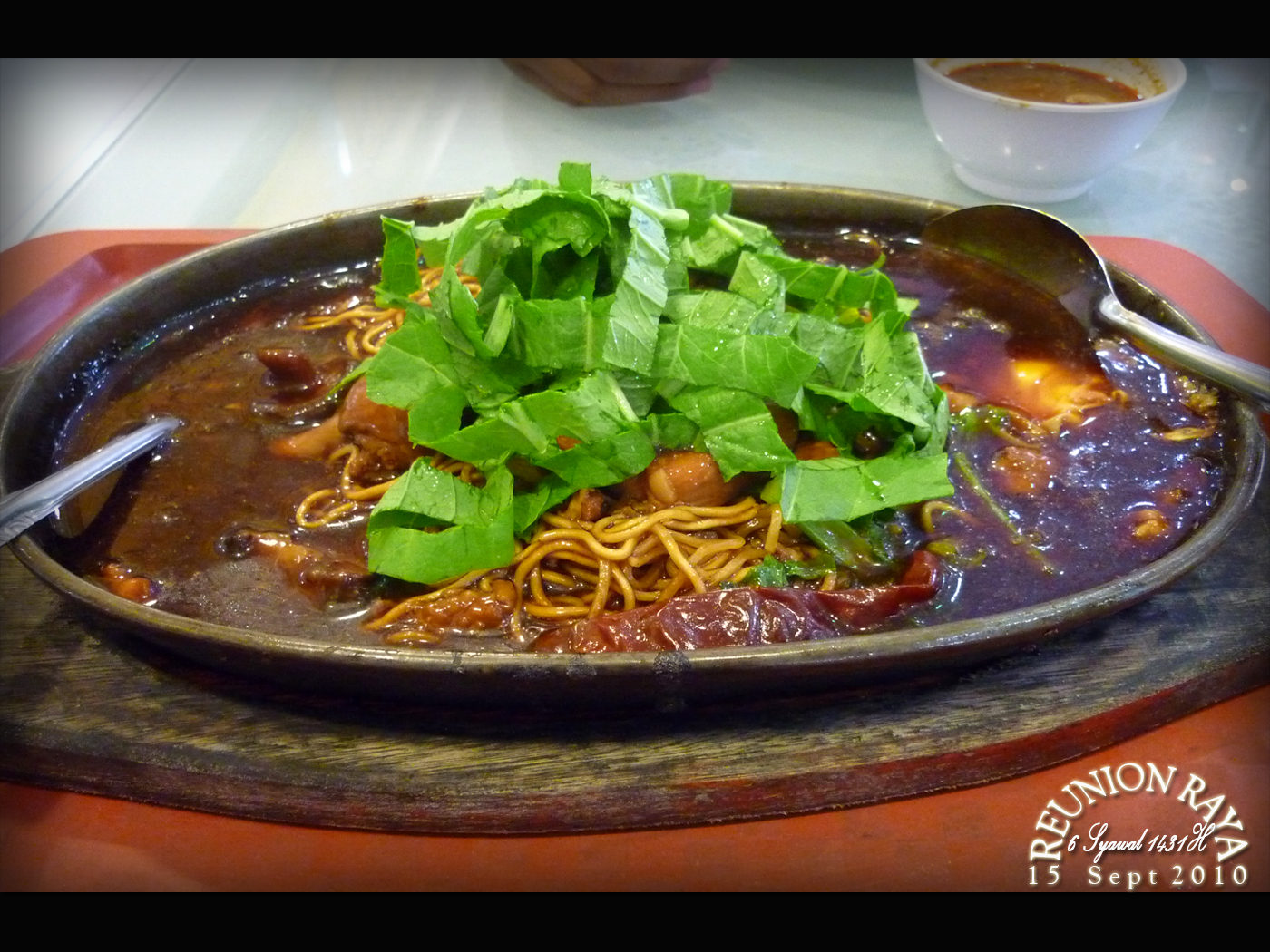 YuHaisyA :.: .: Sizzling Spaghetti