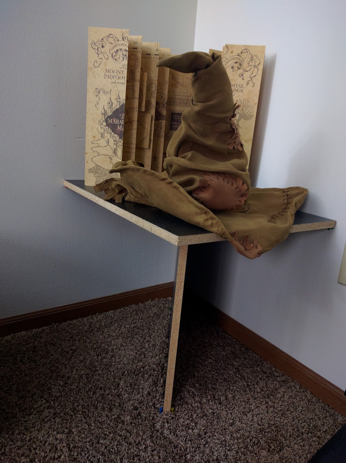 DIY-Make your own side table in 5 minutes