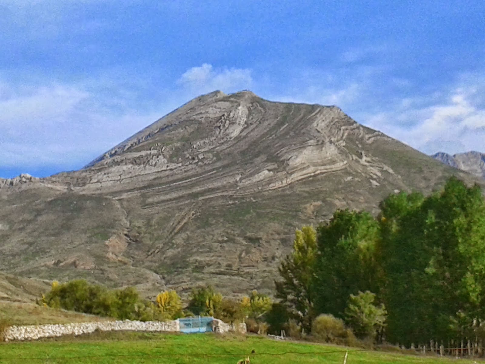 Grupo de Montaña Monsacro: 27/10/2013: PICO LA CRESPA