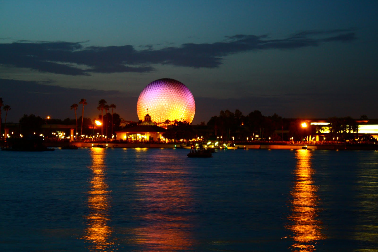 Viagens da Van: Epcot Center - Disney