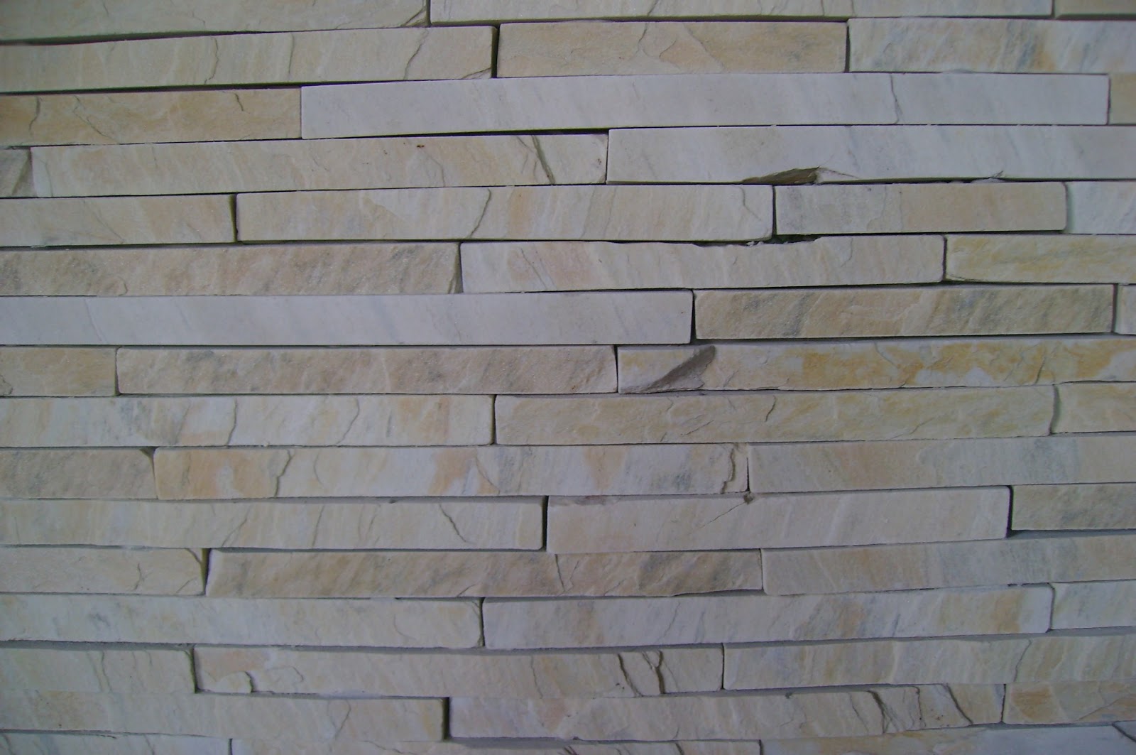 MARMORARIA CARDOZO: FILETES EM PEDRA GRES E CAXAMBU