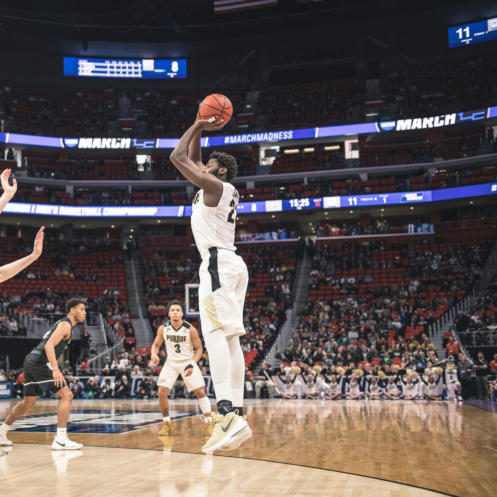 Suite Sports: Cambridge Native Jacquil Taylor Prepared for NCAA ...