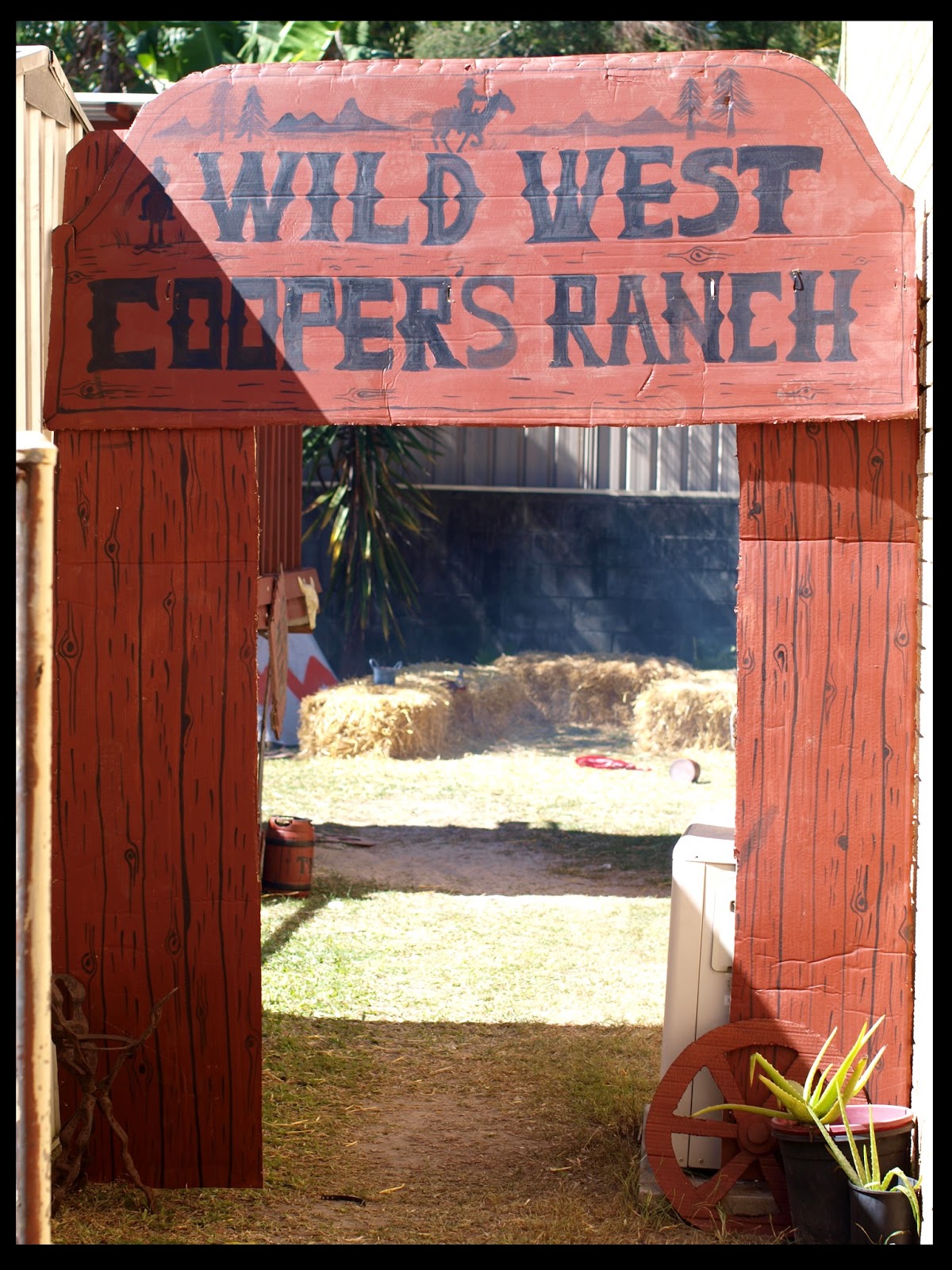 Forever Busy Mum: Wild West Cowboy Party