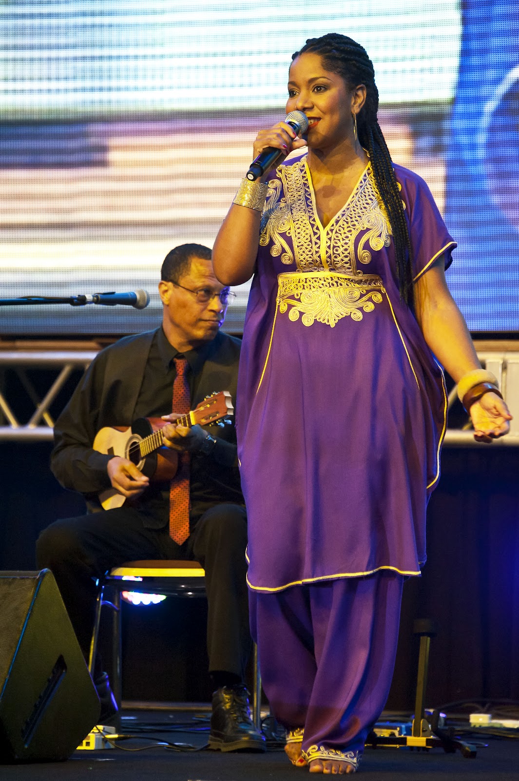 ALTOeCLARO: NANCY VIEIRA: A GRANDE REVELAÇÃO MUSICAL DE CABO VERDE ...