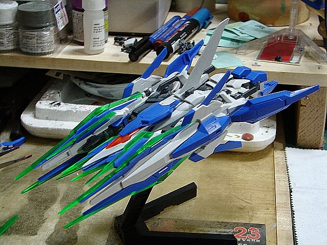 GUNDAM GUY: 1/144 Double O Raiser Brave Q - Custom Build