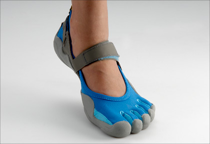 Bread for Brain: Uncommon Five Toe Sports Shoes