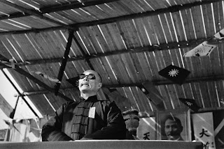 solitary dog sculptor: Photos - Fotos: Robert Capa - China 1938 - Sino ...