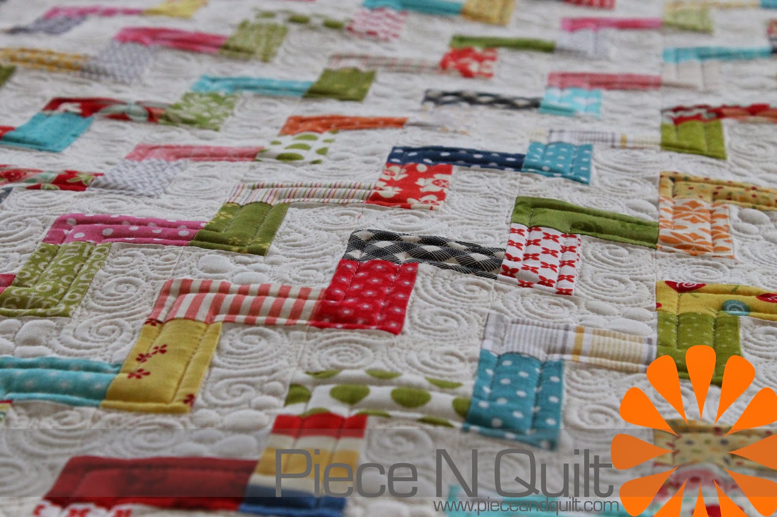 Piece N Quilt: Scrappy Zig-Zags
