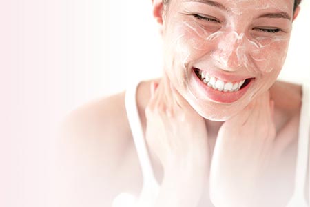 Semen Facial – The Pros and Cons