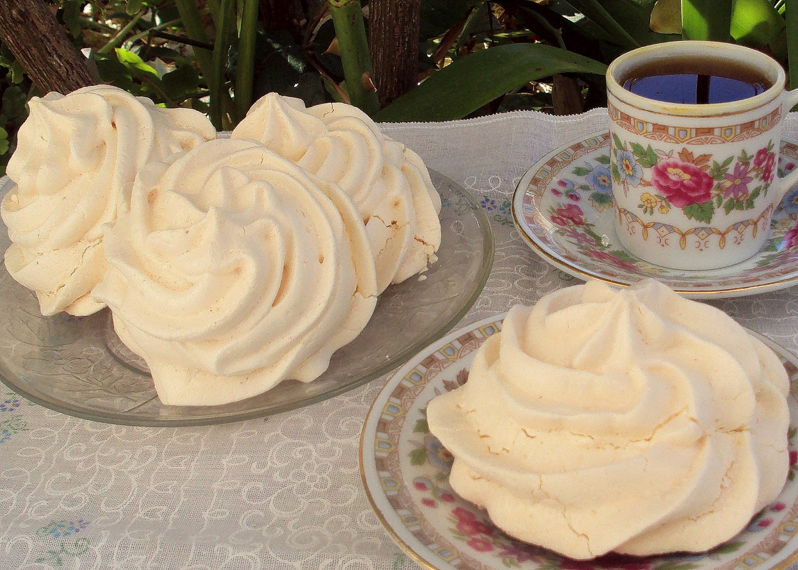 Nárwen's Cuisine: Suspiros Tradicionais