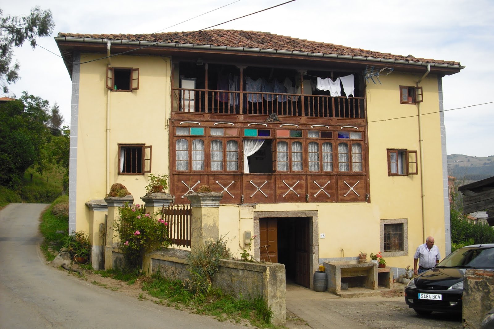 Caleyando Mundiu Alantre: Malleza