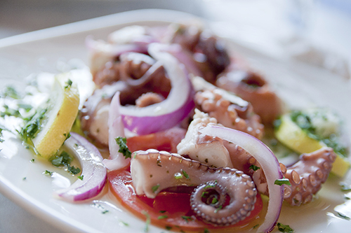 UrbanGirl Kitchen: Octopus Schmoctopus - Greek Style Grilled Octopus Salad