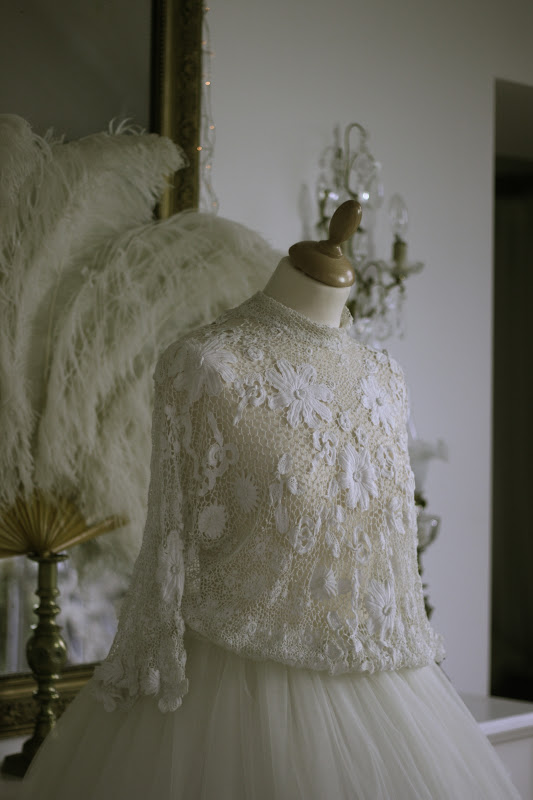 Rosemary Cathcart Antique Lace and Vintage Fashion: Antique Irish ...