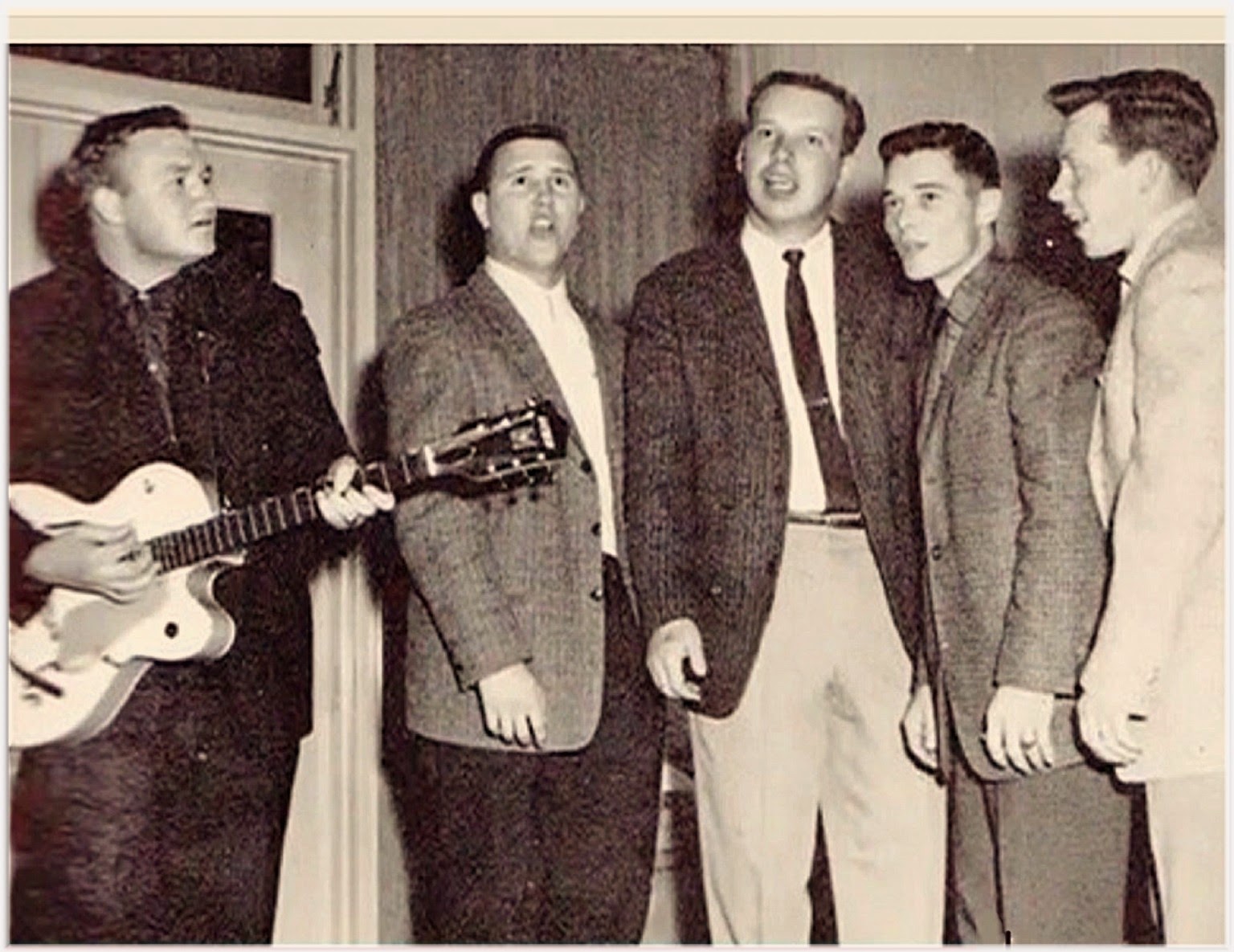 WHITE DOO-WOP COLLECTOR: THE FIVE BOPS aka THE WHIRLWINDS