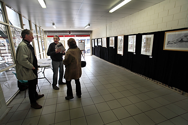 Shane Wombat's Droppings: ... to Arts in Ballan