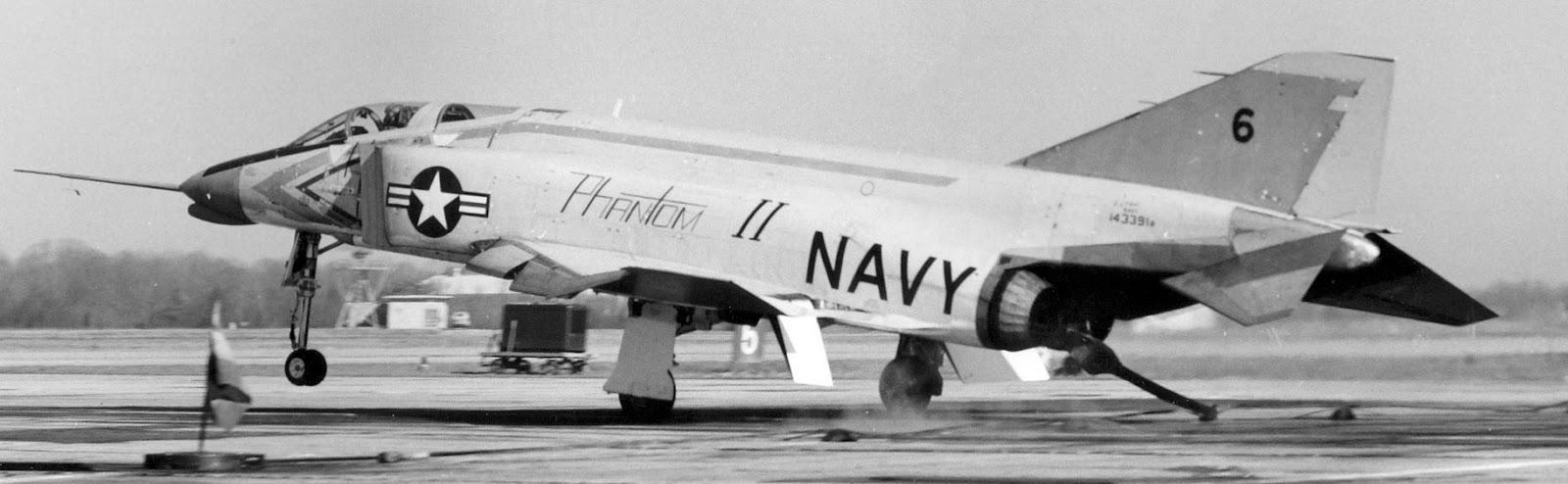 Tailhook Topics: F-4 Flap/Stabilizer Change