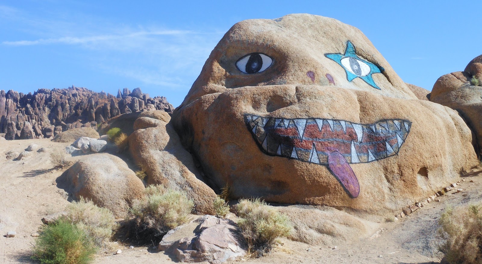 1000 Hikes in 1000 Days: Alabama Hills - Lone Pine, CA - Face Rock ...