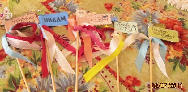 BungalowBling: More Custom Birthday Hats, and Mini Flags........