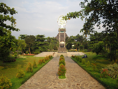 Kuliah di Unnes? Spoiler Universitas Negeri Semarang - WOWCANG