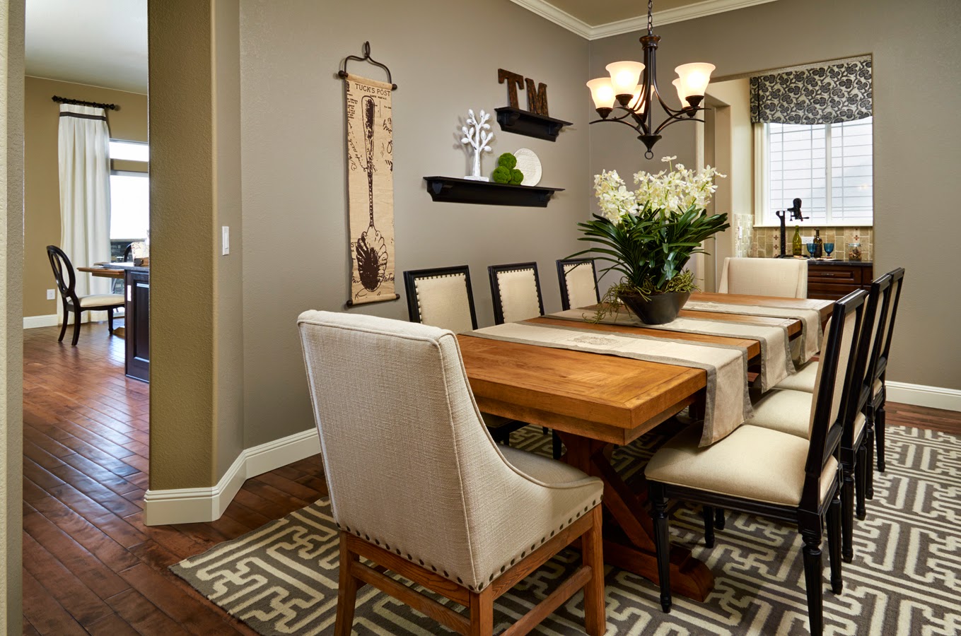 Elegant Dining Room Ideas With Bespoke Furniture - A Room For Everyone