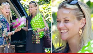 CELEBs48: Accident Black Eye:Reese Witherspoon